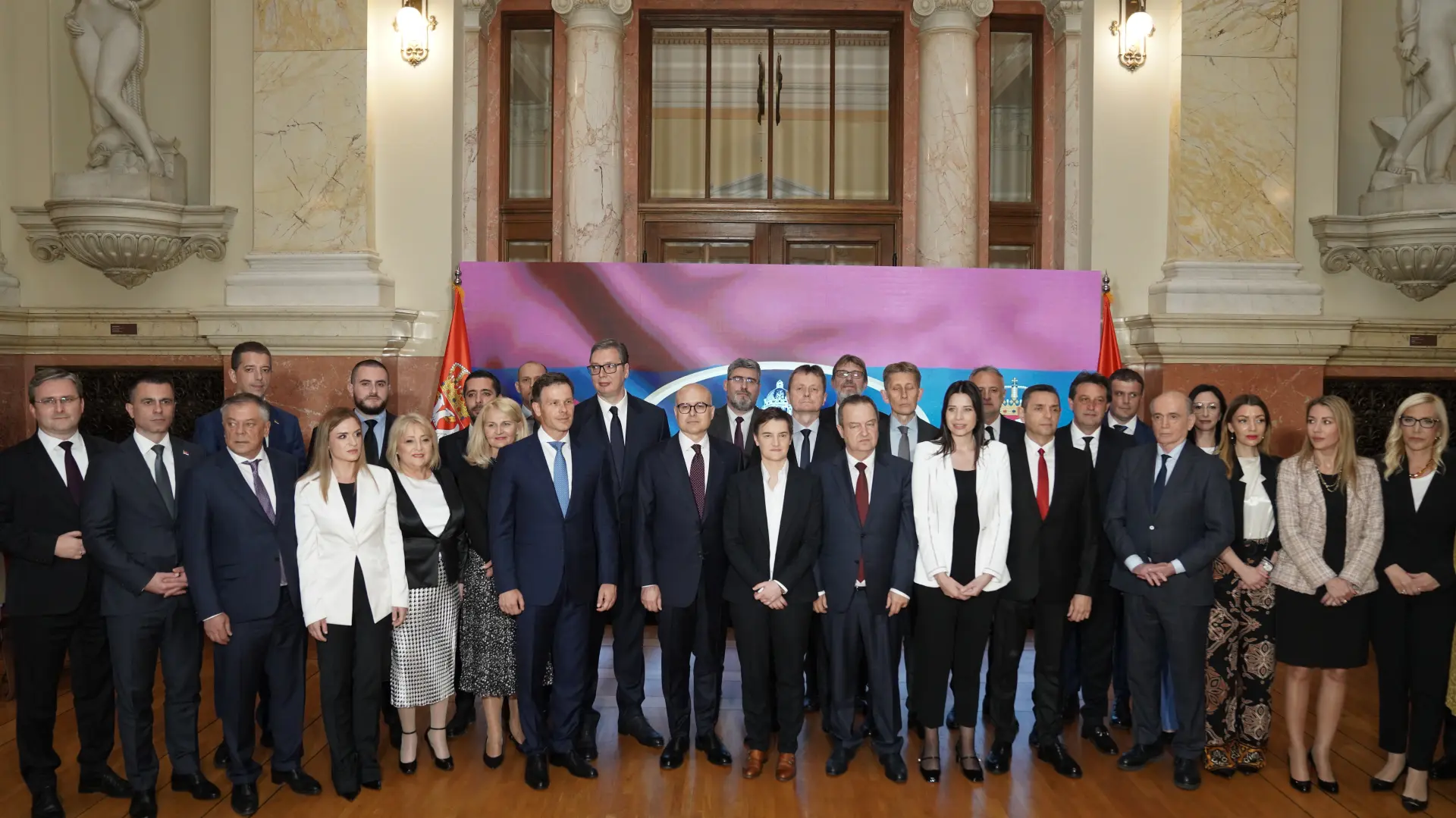 Ko su ministri u novoj Vladi Srbije